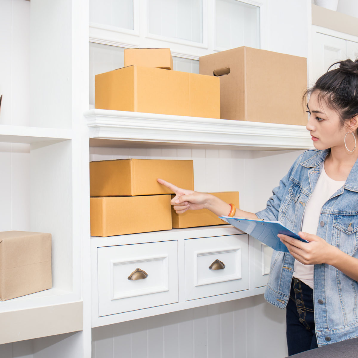 Storage, Organization and Moving Tips - SelfStorage.com Blog